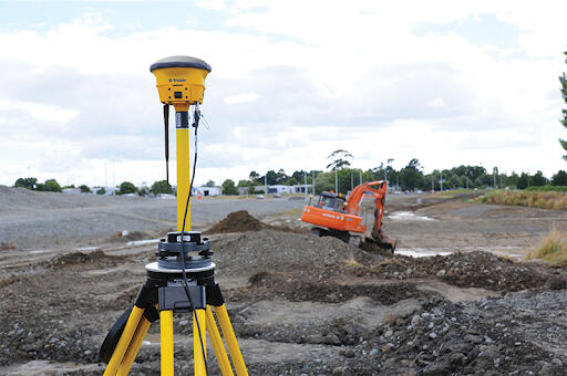 Trimble GNSS Layout Hardware | Trimble GNSS